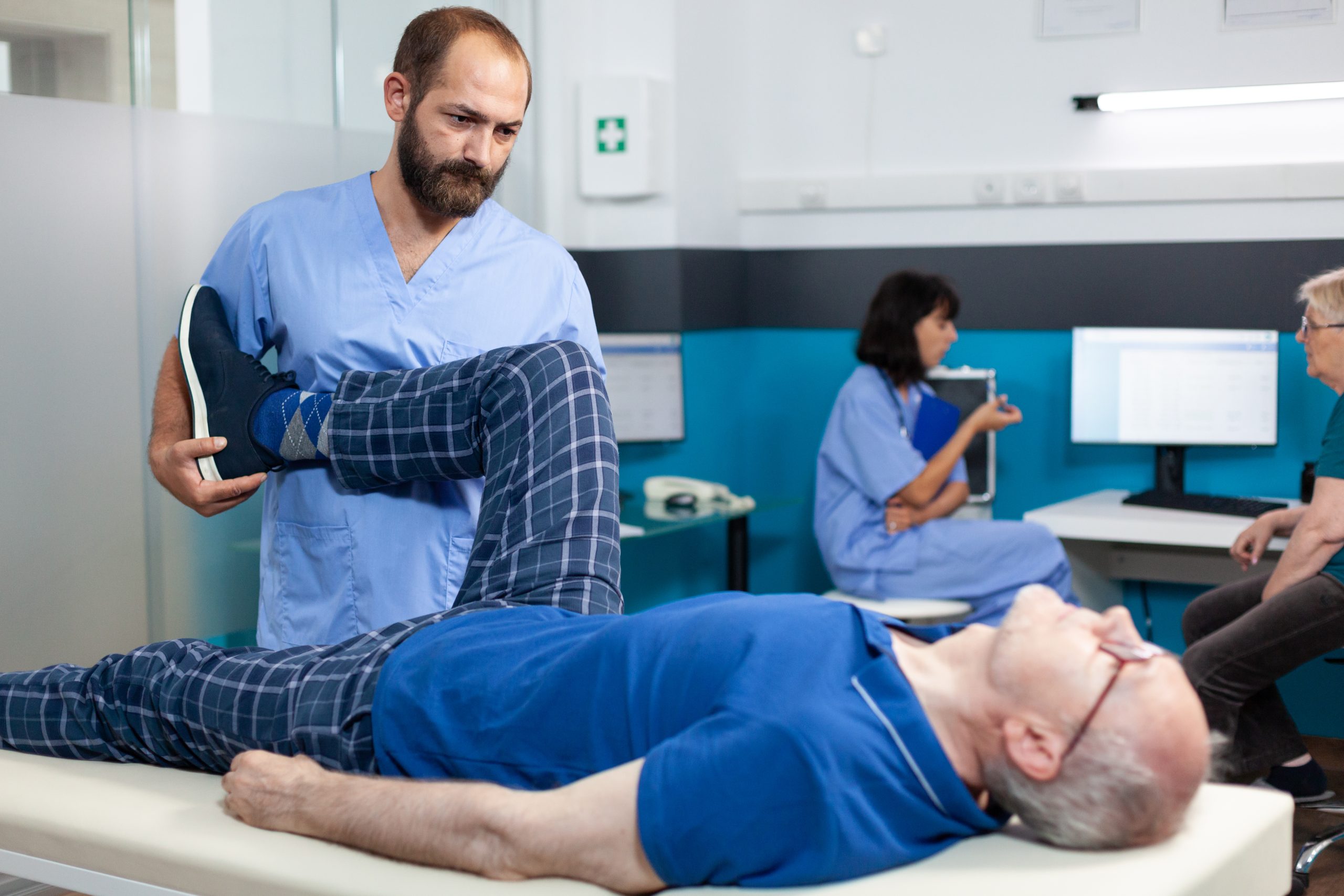 Physiotherapy Before and After Joint Replacement | Add More to Life - Meril